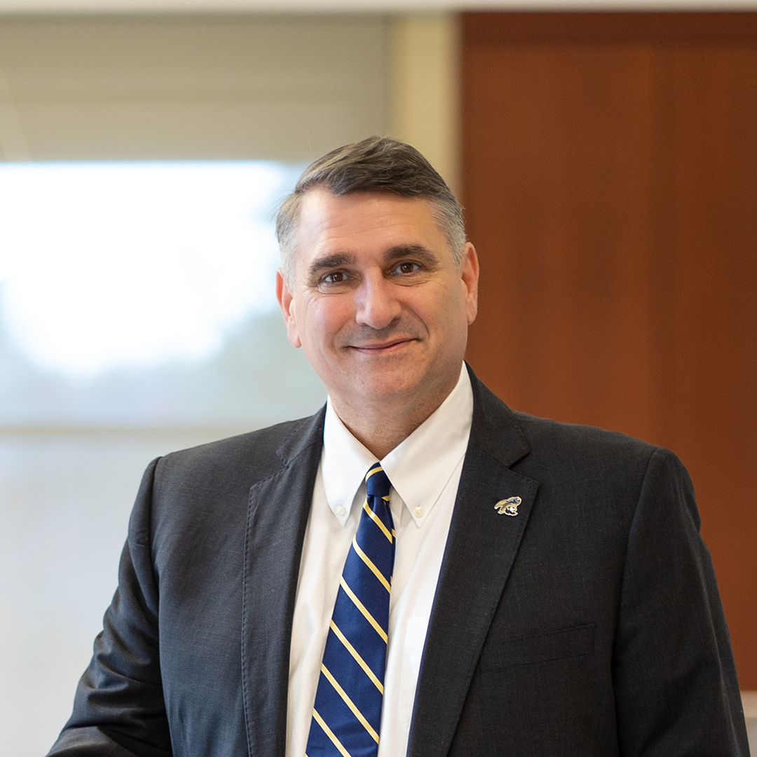 President Keith Faulkner - Student Leadership University