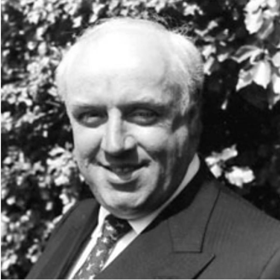 Dr. Graham Lacey - Student Leadership University